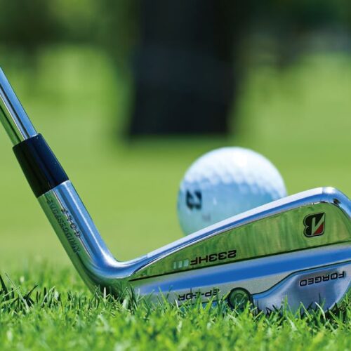 渋野日向子プロが使用するアイアンシャフトの正体｜フジクラ「TRAVIL」（後） | BUZZ GOLF