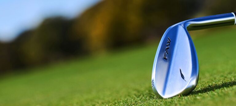 ゴルフ5がフォーティーンに求めた究極のハイバウンスウェッジ。｜GOLF5 × FOURTEEN | BUZZ GOLF